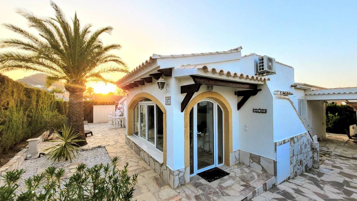 135 M² Huis ∙ 3 Slaapkamers ∙ 6 Gasten - Pedreguer