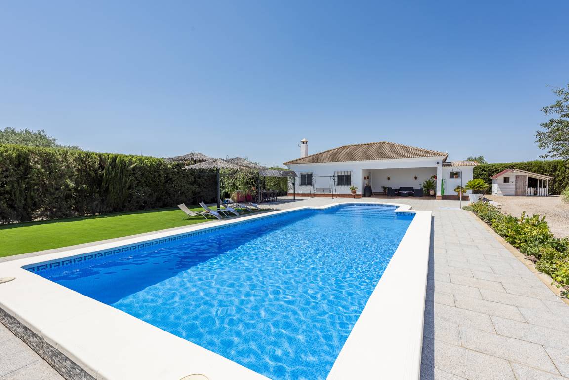 135 M² Casa ∙ 3 Habitaciones ∙ 6 Huéspedes - La Puebla de Cazalla