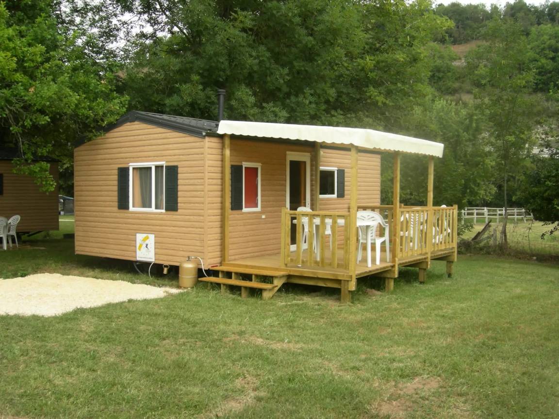 24 M² Caravan ∙ 2 Bedrooms ∙ 4 Guests - Le Bugue