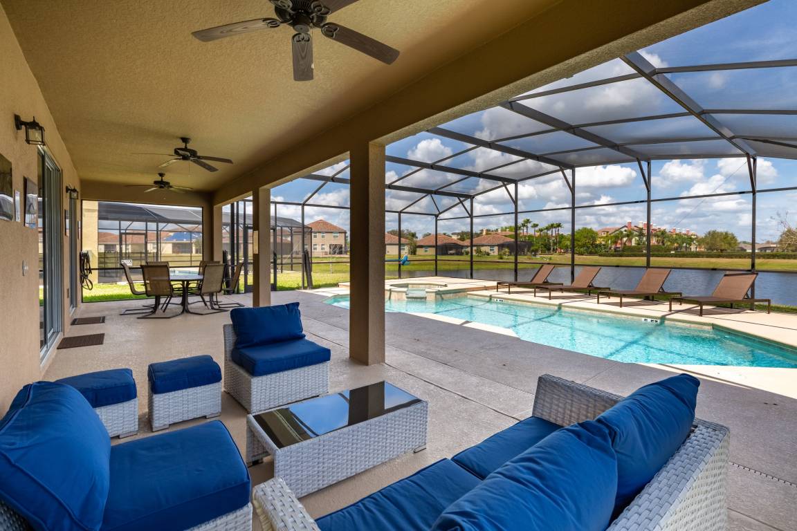 264 M² House ∙ 6 Bedrooms ∙ 12 Guests - Davenport, FL