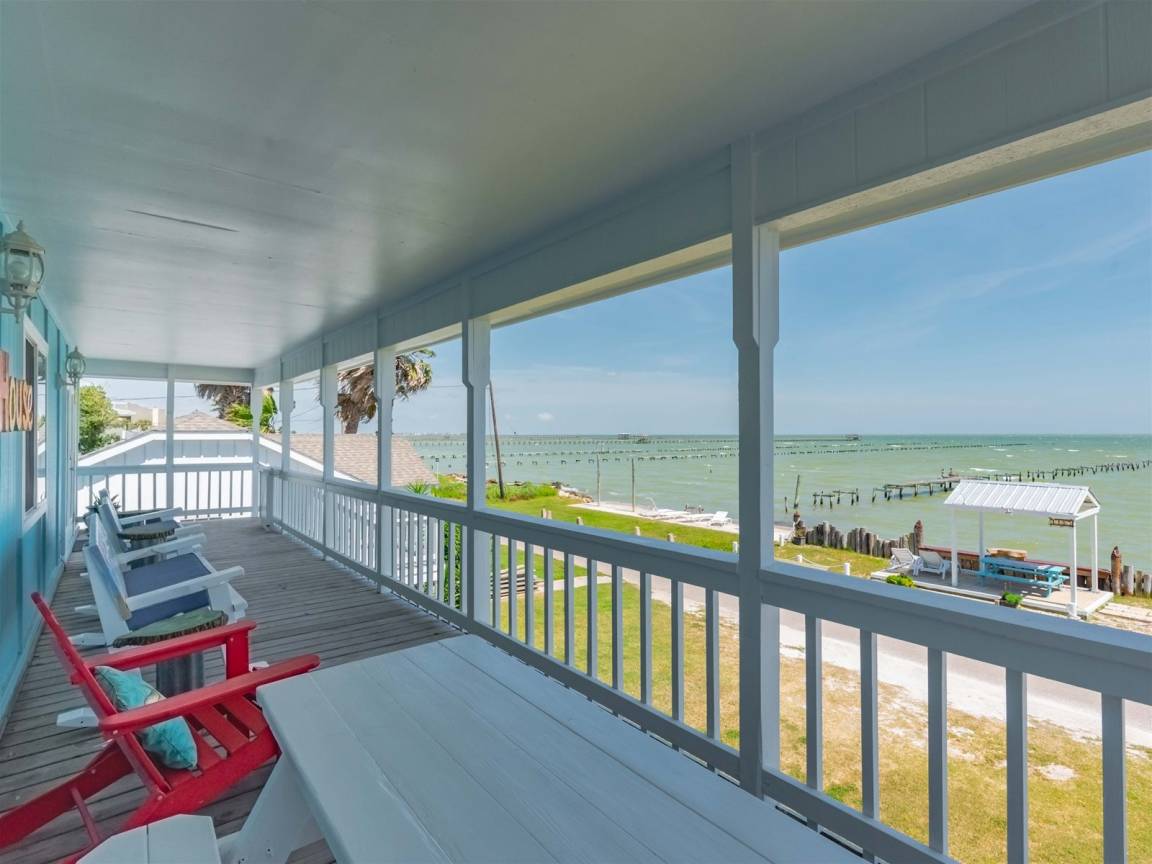 112 M² House ∙ 2 Bedrooms ∙ 8 Guests - Rockport, TX