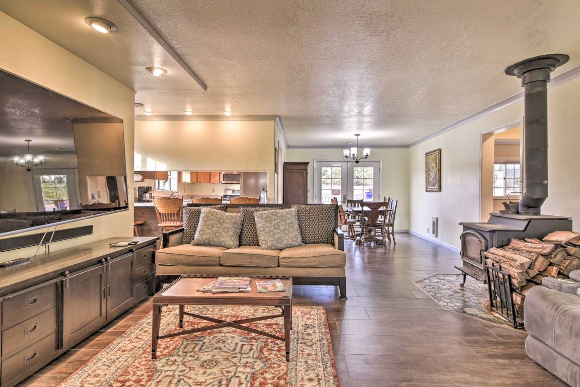378 M² House ∙ 7 Bedrooms ∙ 15 Guests - Battle Ground Lake State Park, Battle Ground