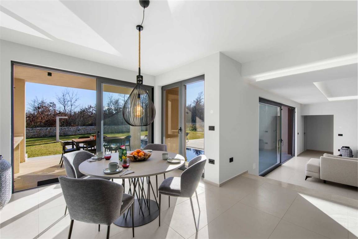 150 M² Villa ∙ 2 Habitaciones ∙ 4 Huéspedes - Istria