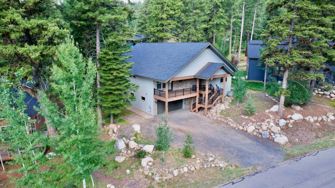 225 M² House ∙ 4 Bedrooms ∙ 9 Guests - McCall, ID