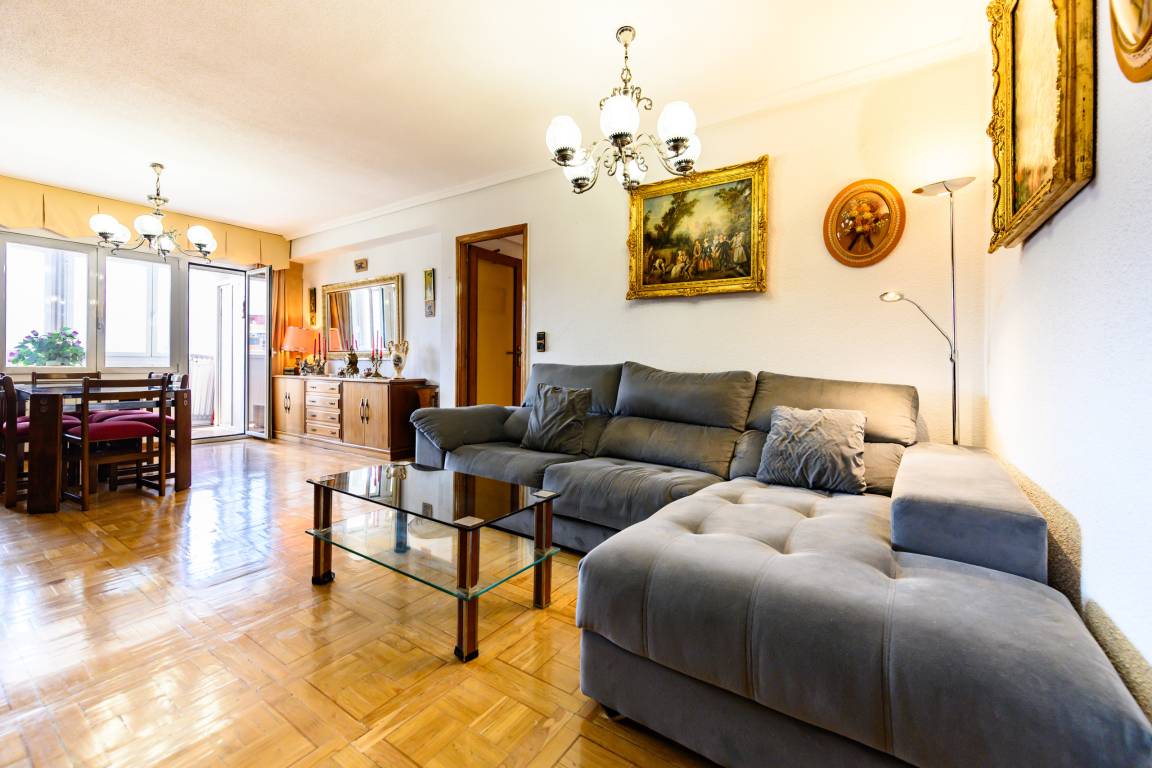 122 M² Apartamento ∙ 3 Habitaciones ∙ 6 Huéspedes - Municipality of Alcobendas