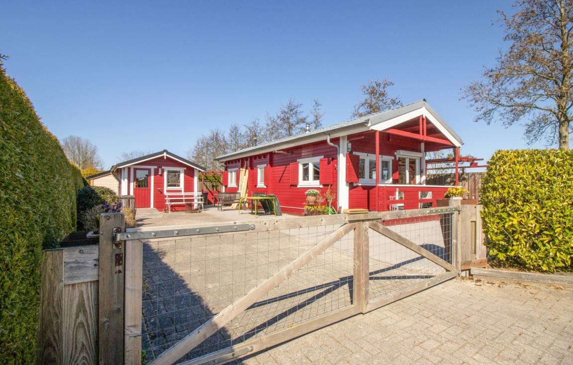 53 M² Huis ∙ 1 Slaapkamer ∙ 2 Gasten - Leeuwarden