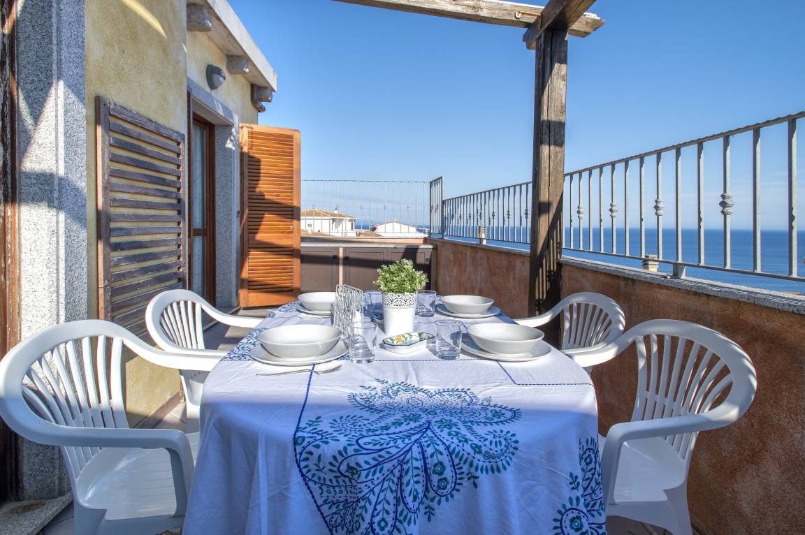 70 M² Apartment ∙ 2 Bedrooms ∙ 4 Guests - Castelsardo