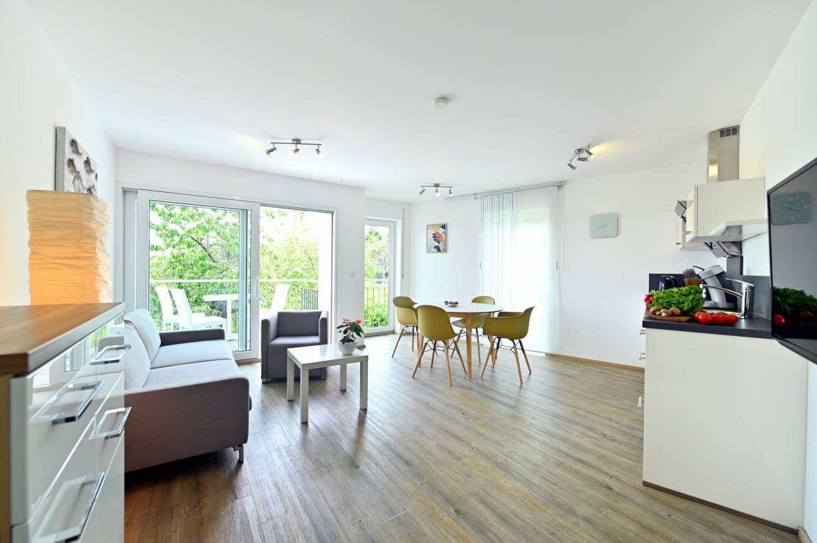 67 M² Ferienwohnung ∙ 2 Schlafzimmer ∙ 4 Gäste - Bodolz