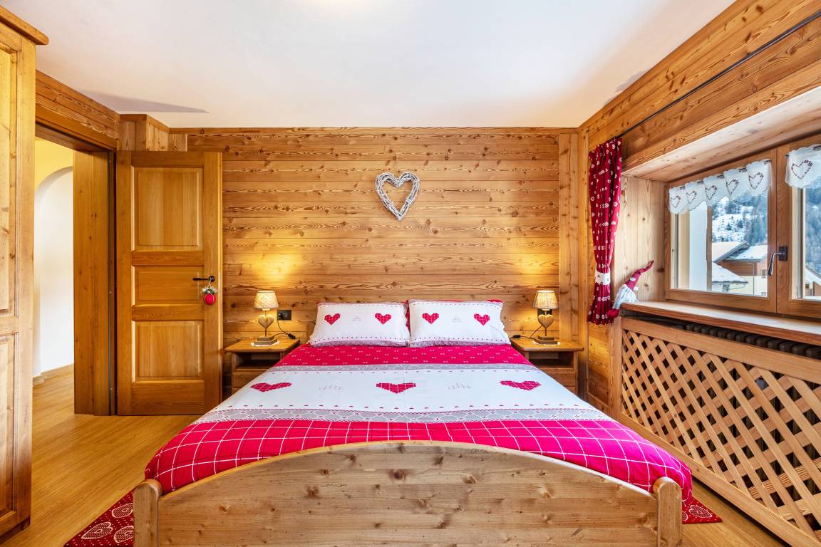 85 M² Appartement ∙ 2 Chambres ∙ 4 Personnes - Cogne