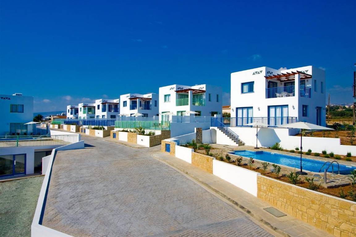 120 M² House ∙ 3 Bedrooms ∙ 7 Guests - Paphos
