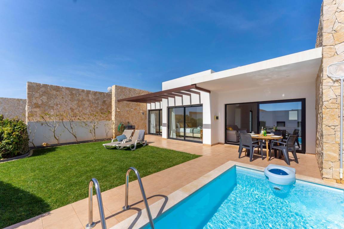 65 M² Ferienhaus ∙ 2 Schlafzimmer ∙ 4 Gäste - Sagres