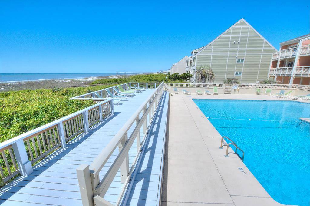 Condo ∙ 2 Bedrooms ∙ 6 Guests - Caswell Beach, NC