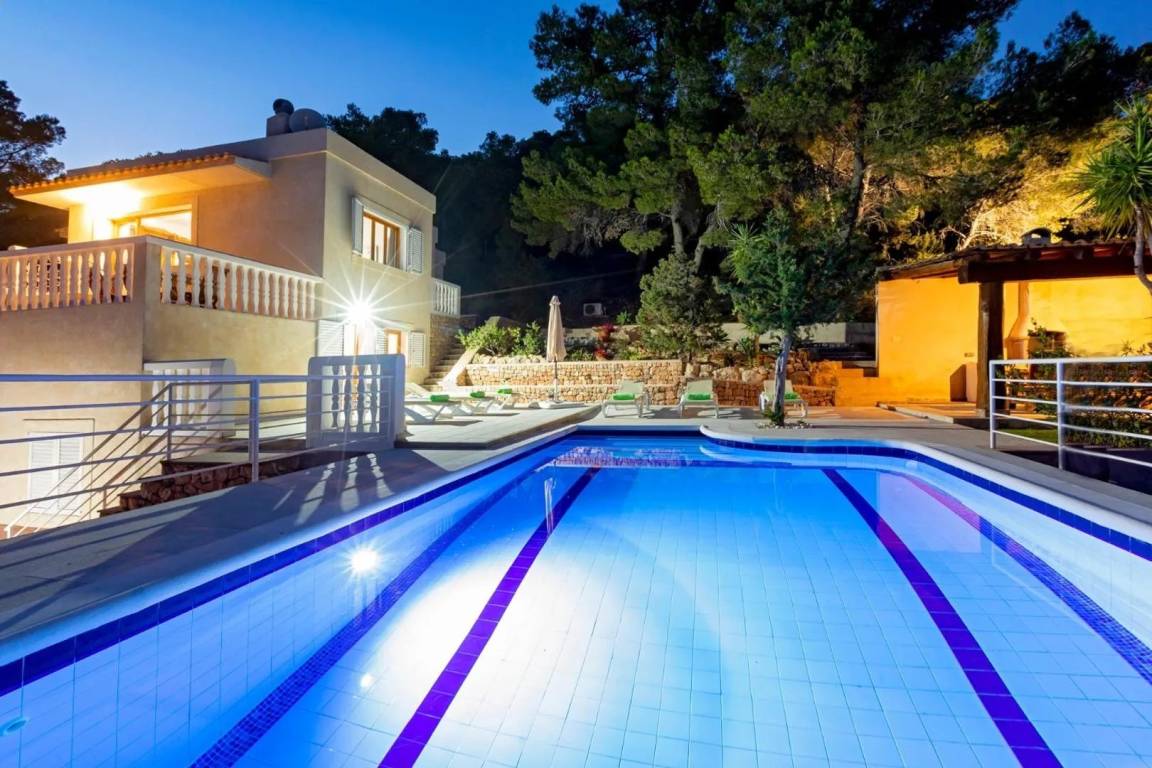 240 M² Villa ∙ 3 Chambres ∙ 6 Personnes - Aéroport d'Ibiza (IBZ)