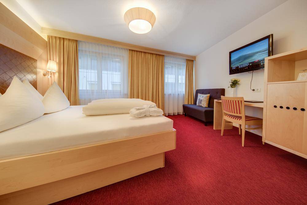 22 M² Hôtel ∙ 1 Chambre ∙ 3 Personnes - Ischgl