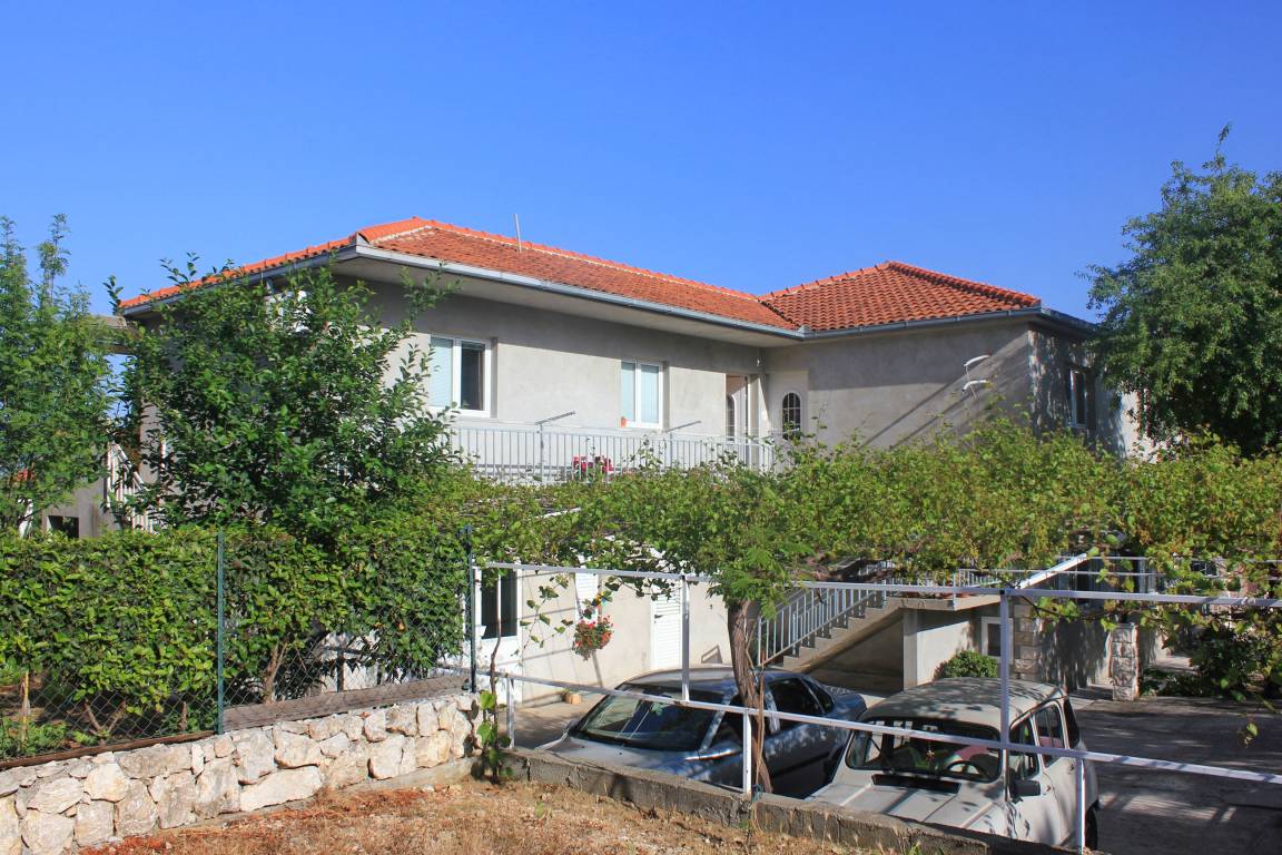 69 M² Apartment ∙ 2 Bedrooms ∙ 4 Guests - Trpanj