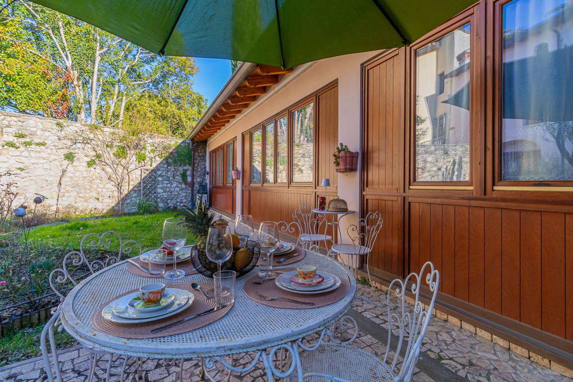 90 M² Appartamento ∙ 2 Camere Da Letto ∙ 6 Ospiti - Salò, Italia