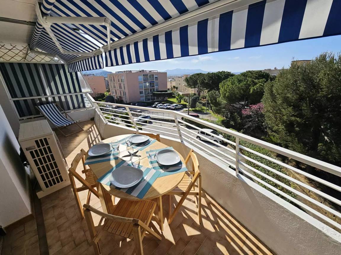 85 M² Appartement ∙ 2 Chambres ∙ 5 Personnes - Sanary-sur-Mer