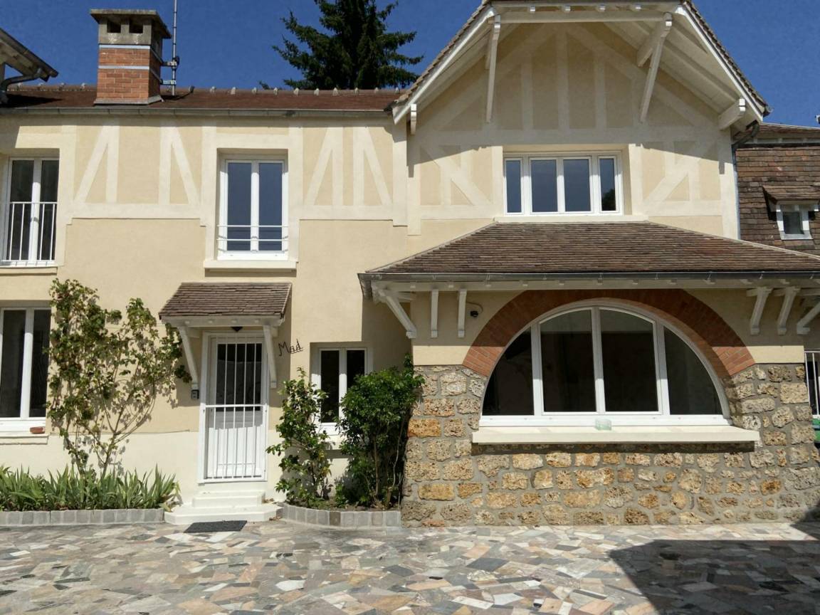 105 M² Cottage ∙ 3 Chambres ∙ 6 Personnes - Chevreuse