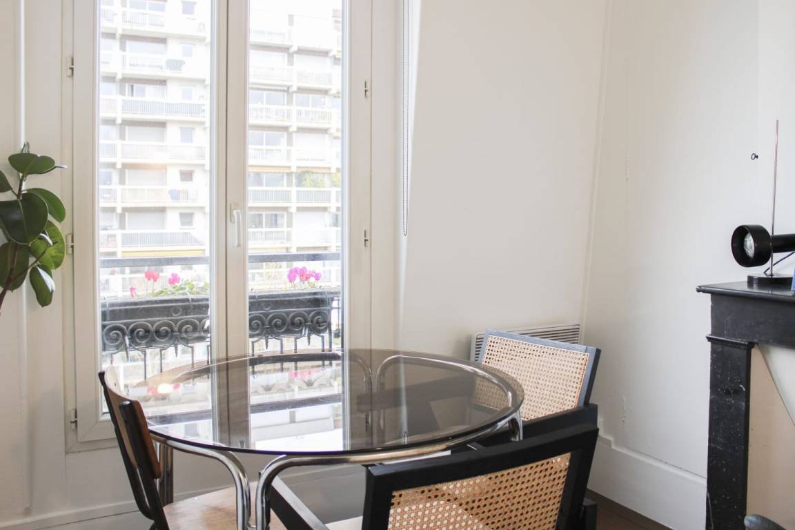 30 M² Apartamento ∙ 1 Habitación ∙ 2 Huéspedes - Porte de Montreuil