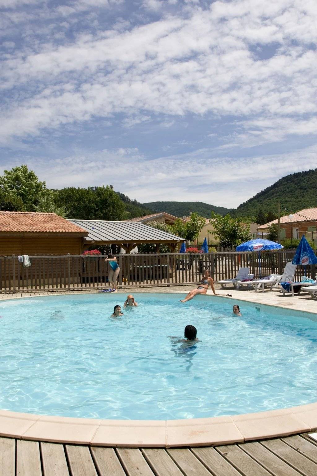 21 M² Camping ∙ 2 Chambres ∙ 4 Personnes - Tarn