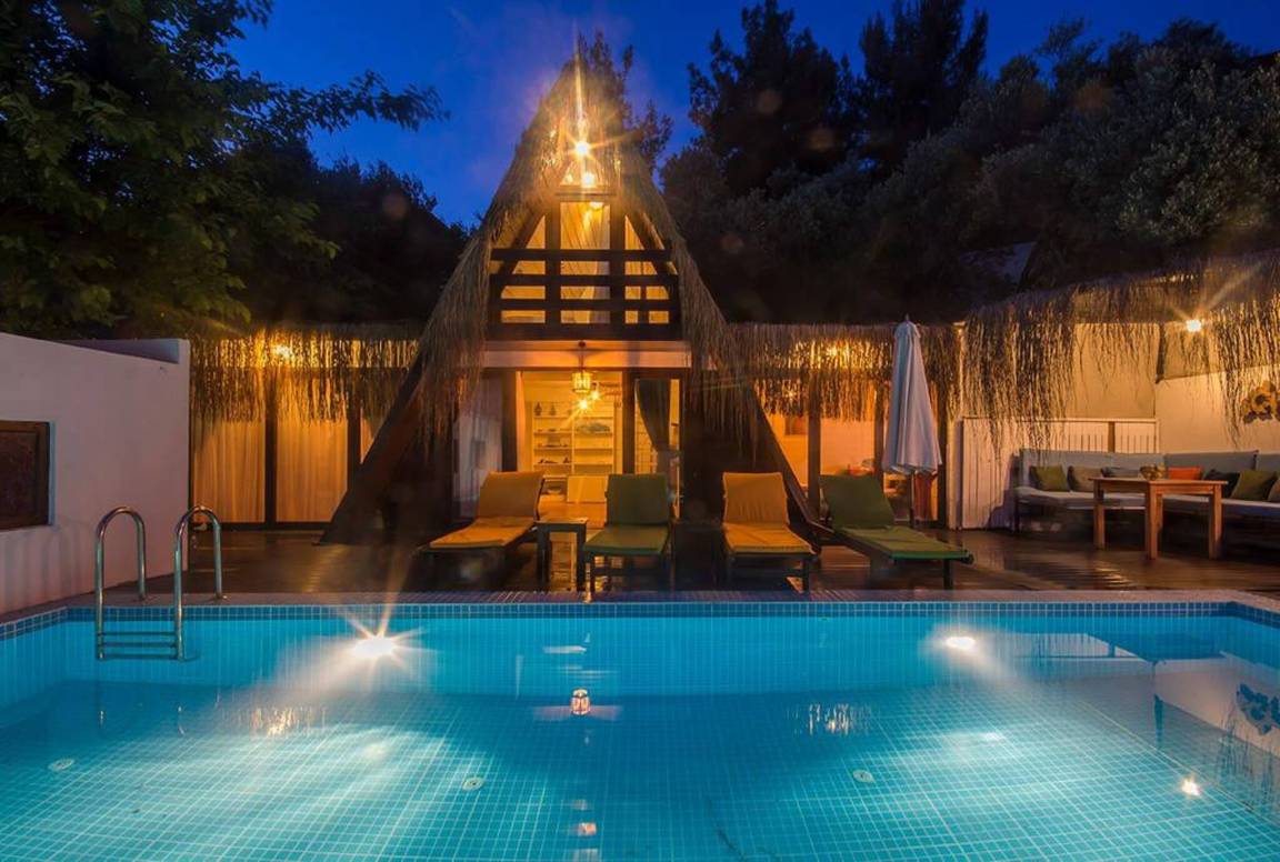 80 M² Villa ∙ 2 Bedrooms ∙ 4 Guests - Kalkan
