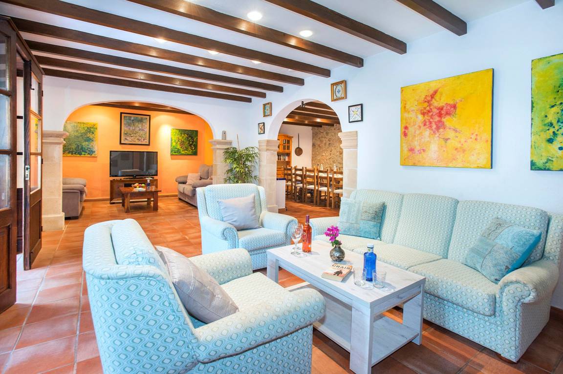 236 M² Villa ∙ 6 Habitaciones ∙ 12 Huéspedes - Pollensa
