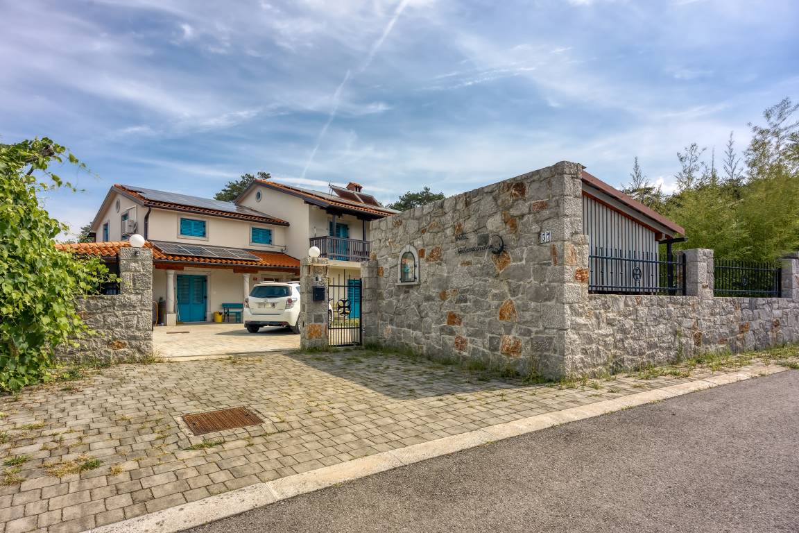 15 M² Studio Flat ∙ 2 Guests - Ajdovščina