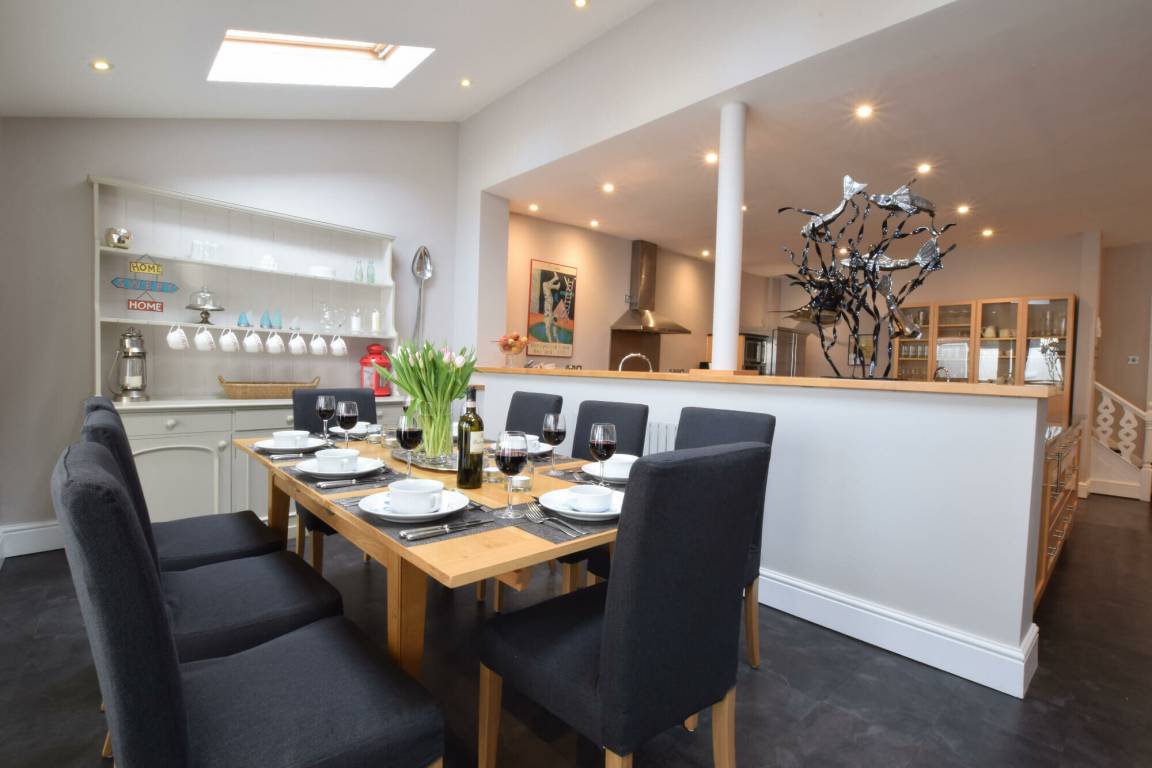 Cottage ∙ 4 Bedrooms ∙ 8 Guests - Aldeburgh