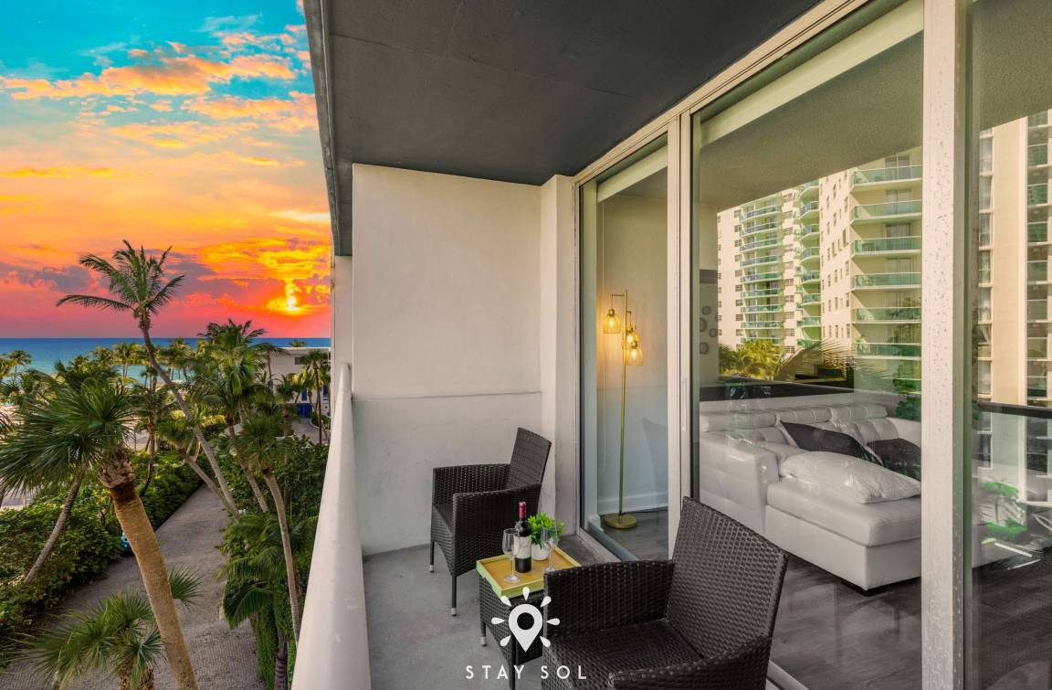 Apartment ∙ 1 Bedroom ∙ 4 Guests - Hollywood, FL