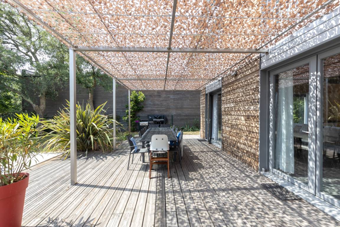 180 M² Ferienhaus ∙ 5 Schlafzimmer ∙ 10 Gäste - Messanges