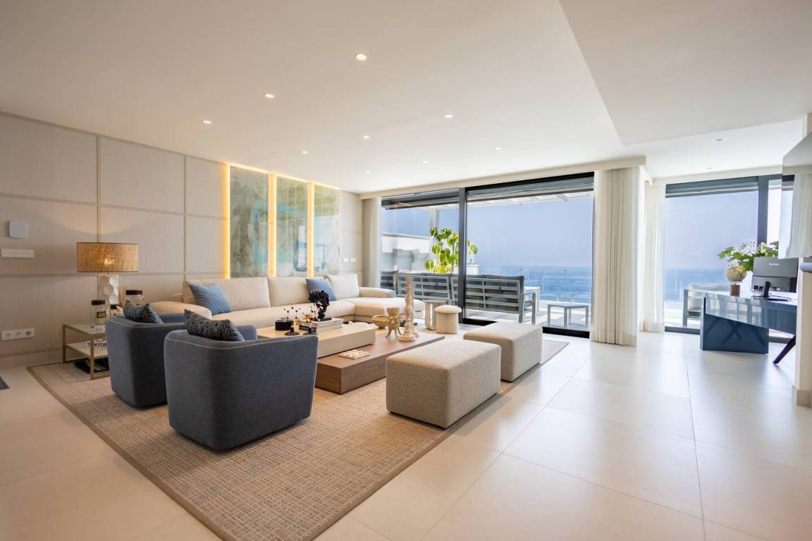 396 M² Aparthotelli ∙ 4 Makuuhuonetta ∙ 8 Vierasta - Almuñécar