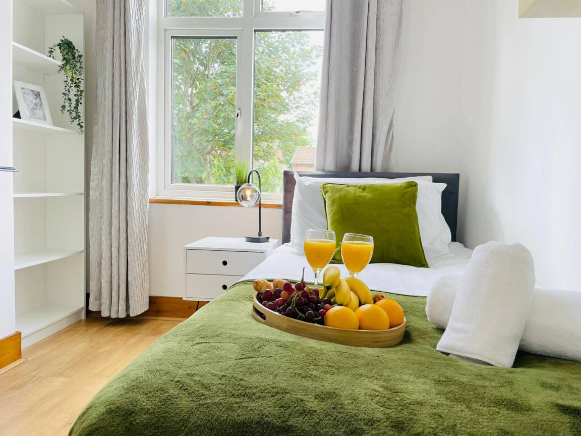 110 M² Maison De Vacances ∙ 4 Chambres ∙ 8 Personnes - Aéroport de Londres Luton (LTN)