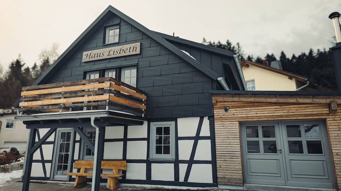 80 M² Ferienhaus ∙ 3 Schlafzimmer ∙ 9 Gäste - Suhl