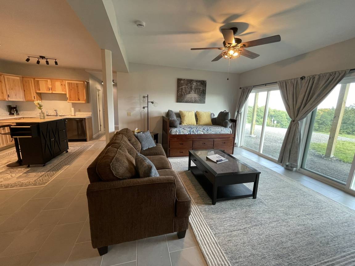 112 M² Apartment ∙ 2 Bedrooms ∙ 7 Guests - Gilbert Lake State Park, Laurens