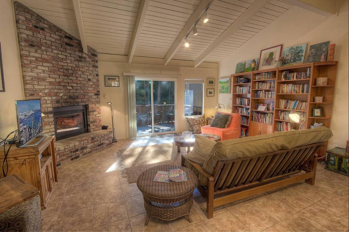 126 M² Apartamento ∙ 3 Habitaciones ∙ 7 Huéspedes - Carson City, NV