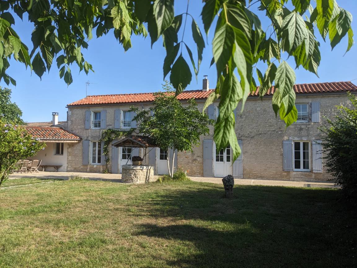 156 M² Gîte ∙ 5 Chambres ∙ 12 Personnes - Charente-Maritime