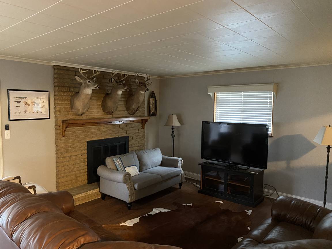 167 M² House ∙ 4 Bedrooms ∙ 6 Guests - Lake Erie, PA