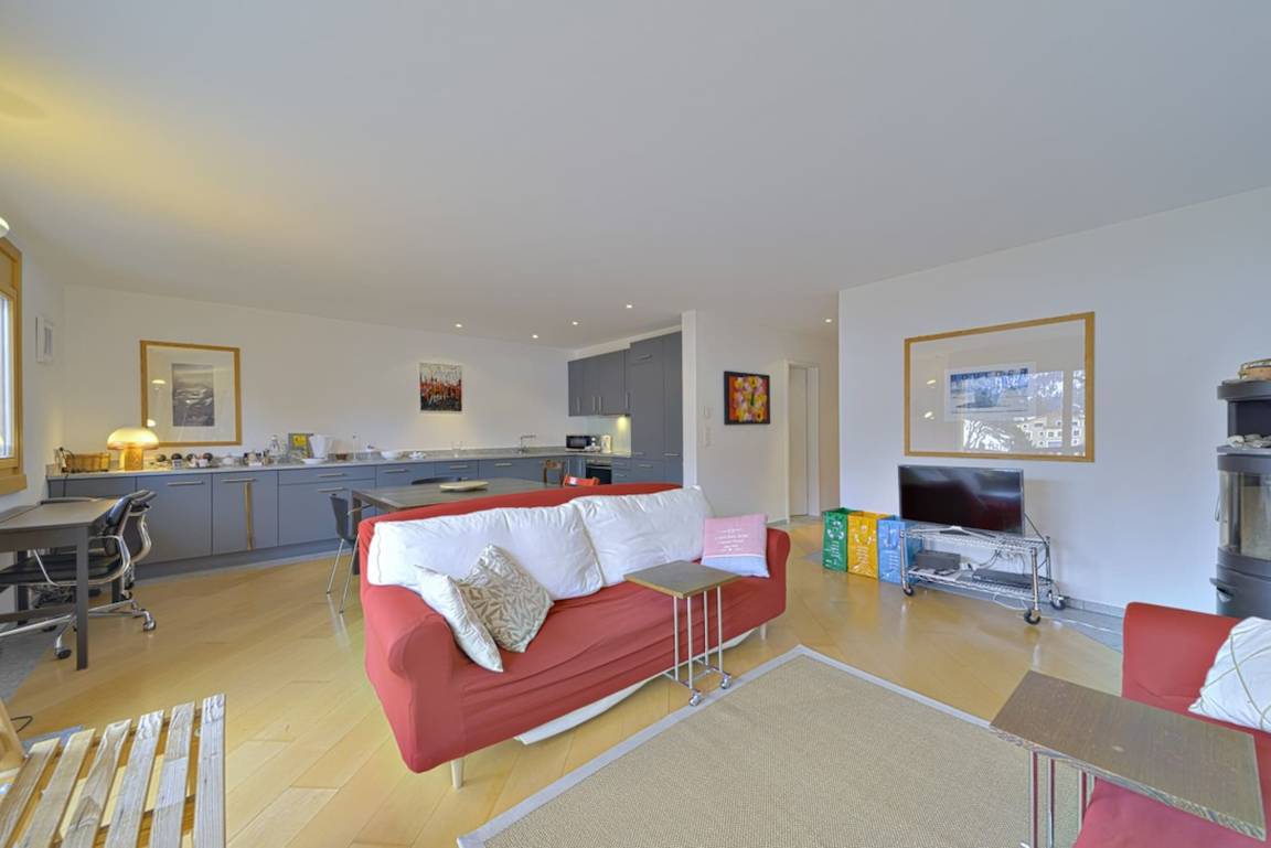 95 M² Apartamento ∙ 2 Quartos ∙ 5 Hóspedes - Zuoz