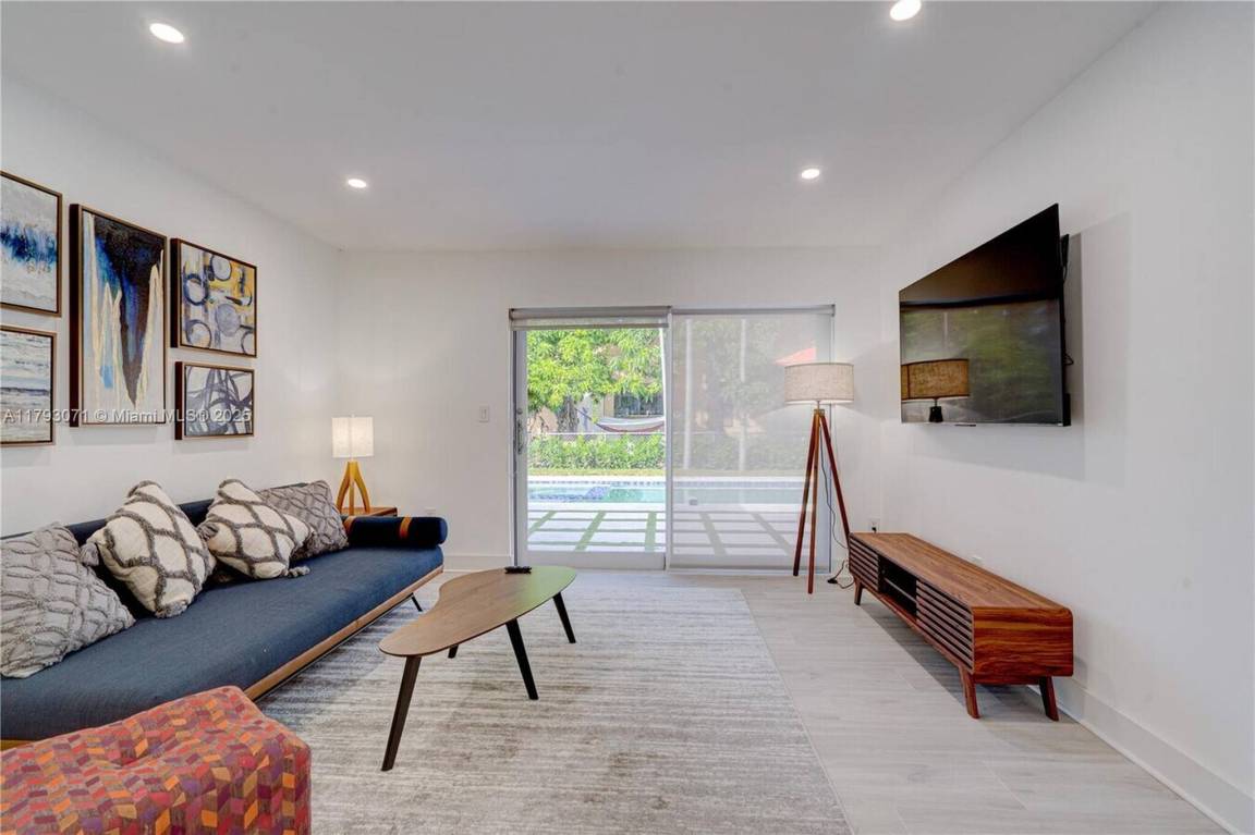 1552 M² Ferienhaus ∙ 4 Schlafzimmer ∙ 8 Gäste - Miami Beach