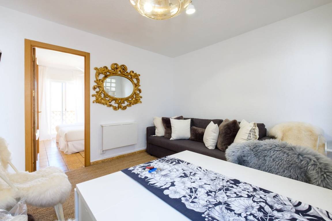 52 M² Apartamento ∙ 2 Habitaciones ∙ 4 Huéspedes - Majadahonda