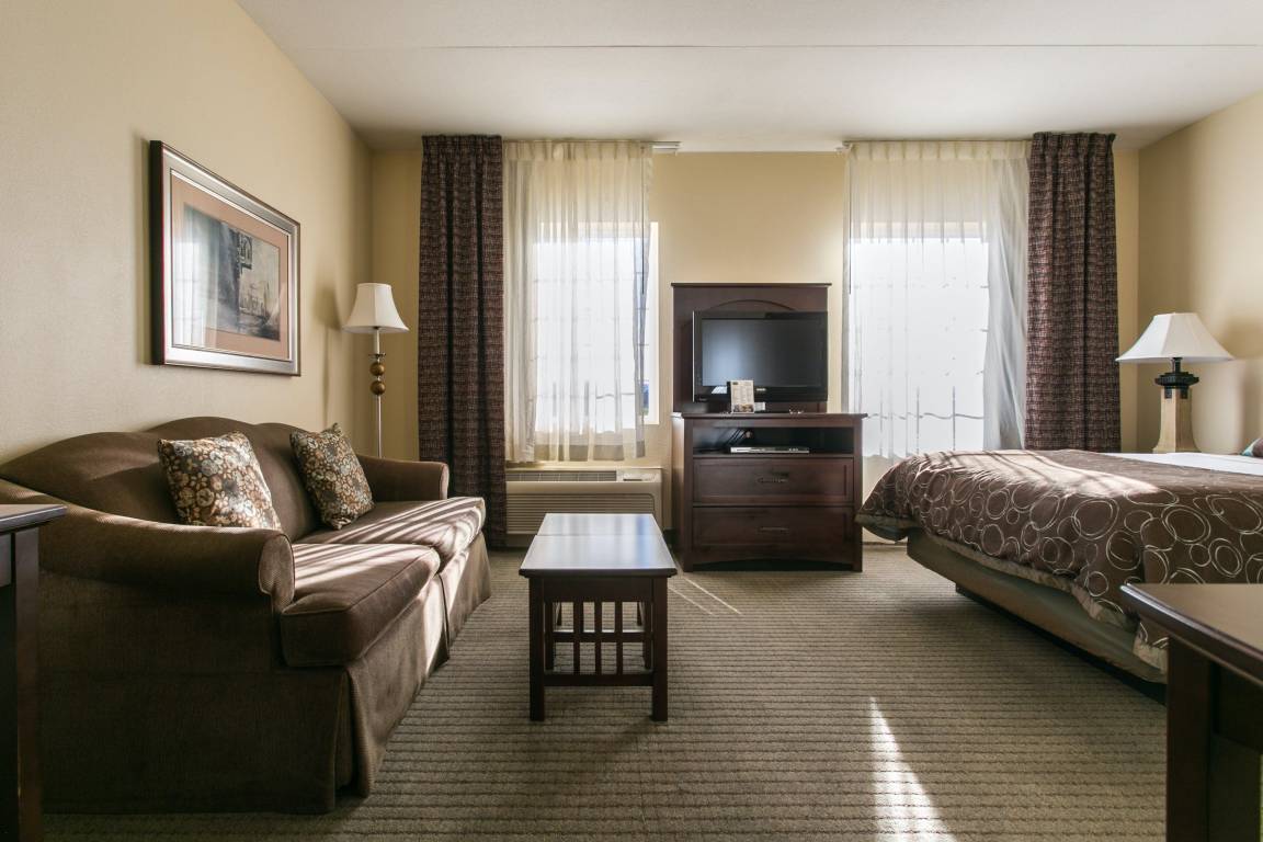 Studio Flat ∙ 1 Bedroom ∙ 2 Guests - Chattanooga, TN