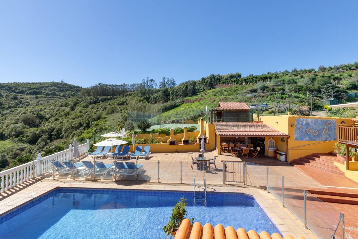 220 M² Casa ∙ 6 Habitaciones ∙ 18 Huéspedes - Tejeda