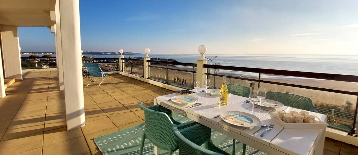 95 M² Appartement ∙ 2 Chambres ∙ 4 Personnes - Royan