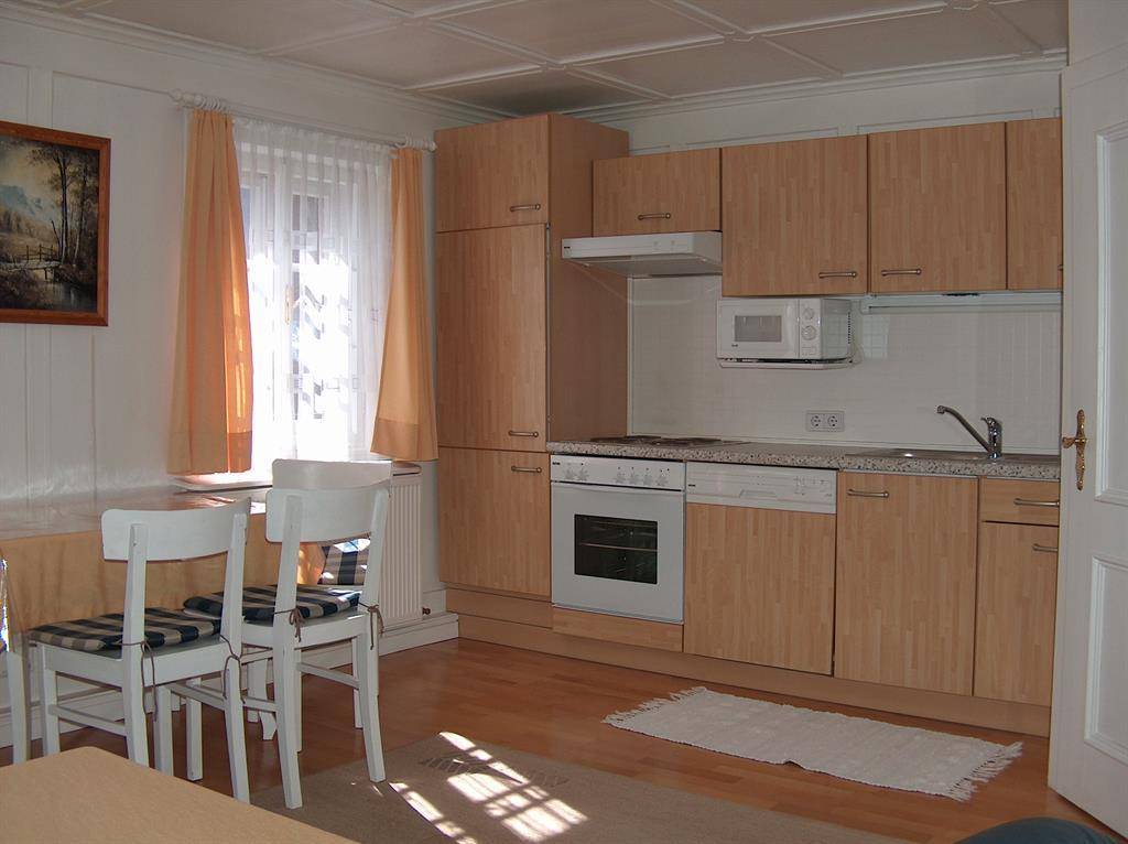 45 M² Ferienwohnung ∙ 1 Schlafzimmer ∙ 4 Gäste - Obertilliach