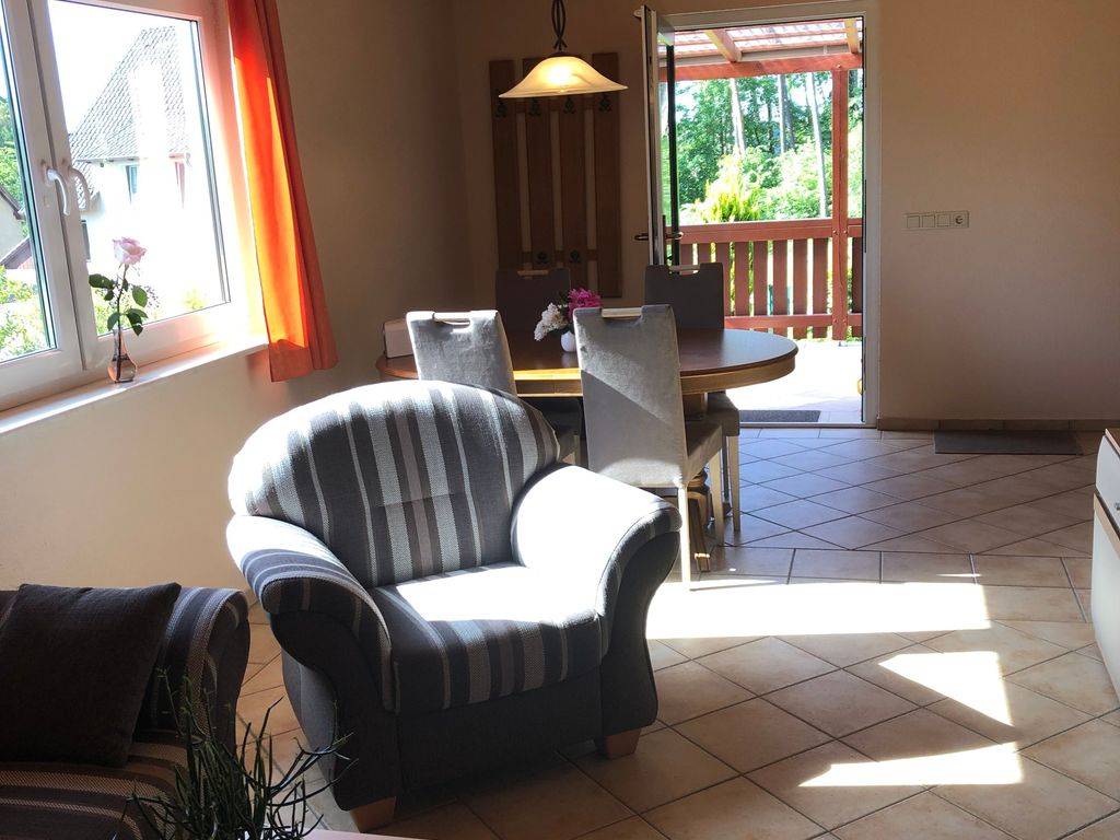 60 M² Ferienhaus ∙ 2 Schlafzimmer ∙ 3 Gäste - Lychen