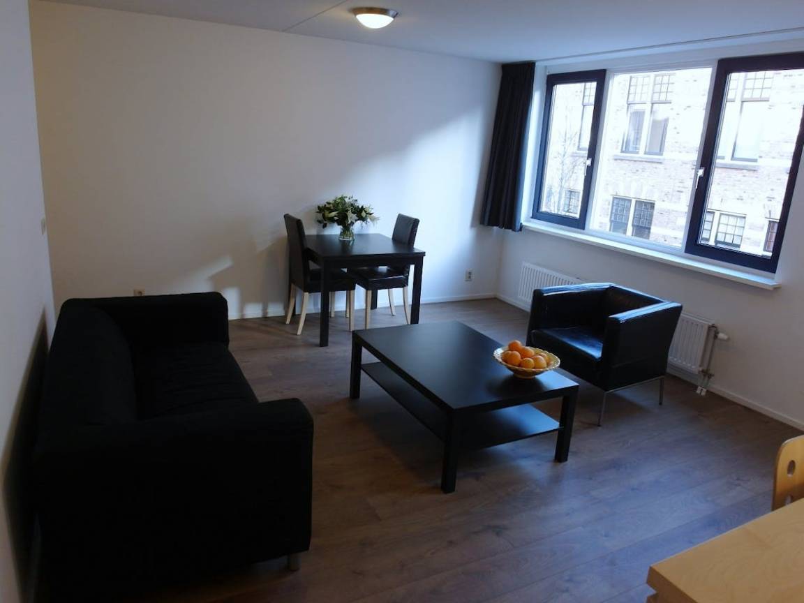 42 M² Apartment ∙ 1 Bedroom ∙ 1 Guest - Rotterdam