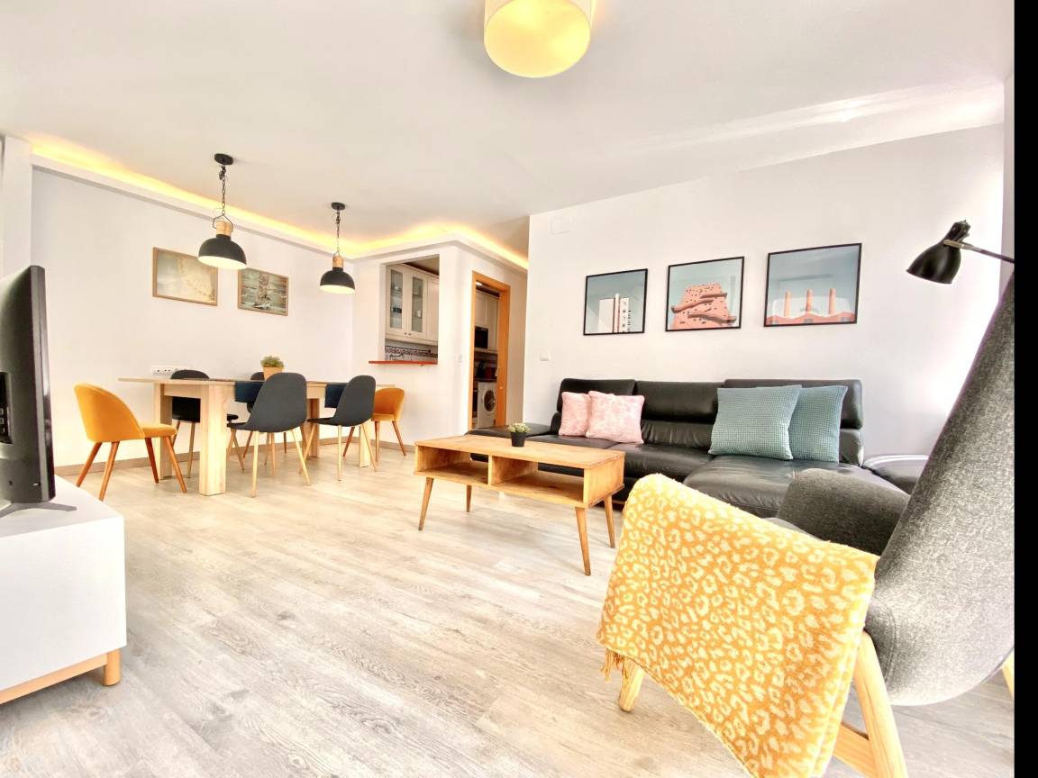 110 M² Apartament ∙ 4 Sypialnie ∙ 9 Gości - Madryt