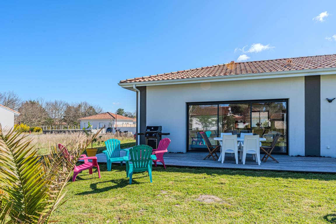 98 M² Maison De Vacances ∙ 3 Chambres ∙ 6 Personnes - Biscarrosse