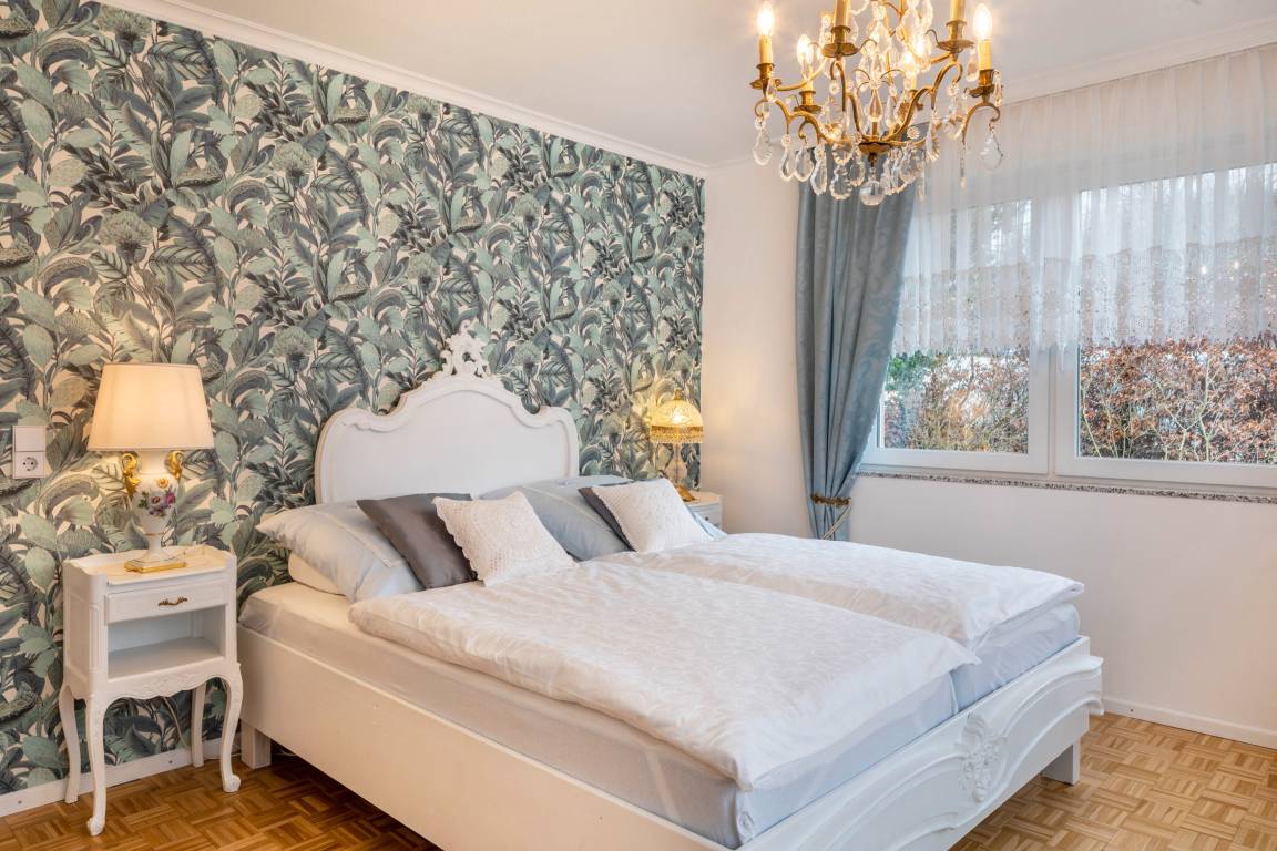 80 M² Ferienwohnung ∙ 1 Schlafzimmer ∙ 3 Gäste - Sasbach am Kaiserstuhl