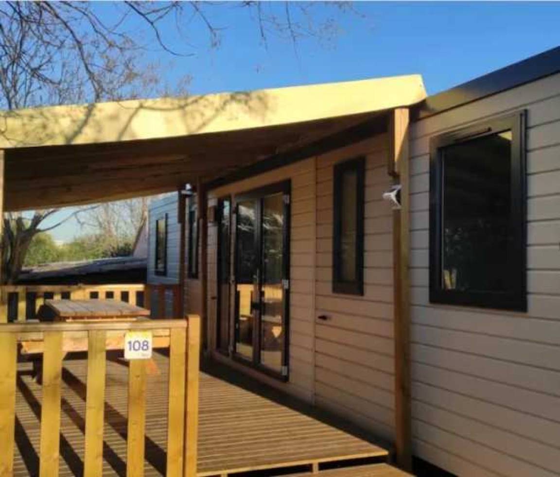 40 M² Camping ∙ 4 Chambres ∙ 8 Personnes - Frontignan